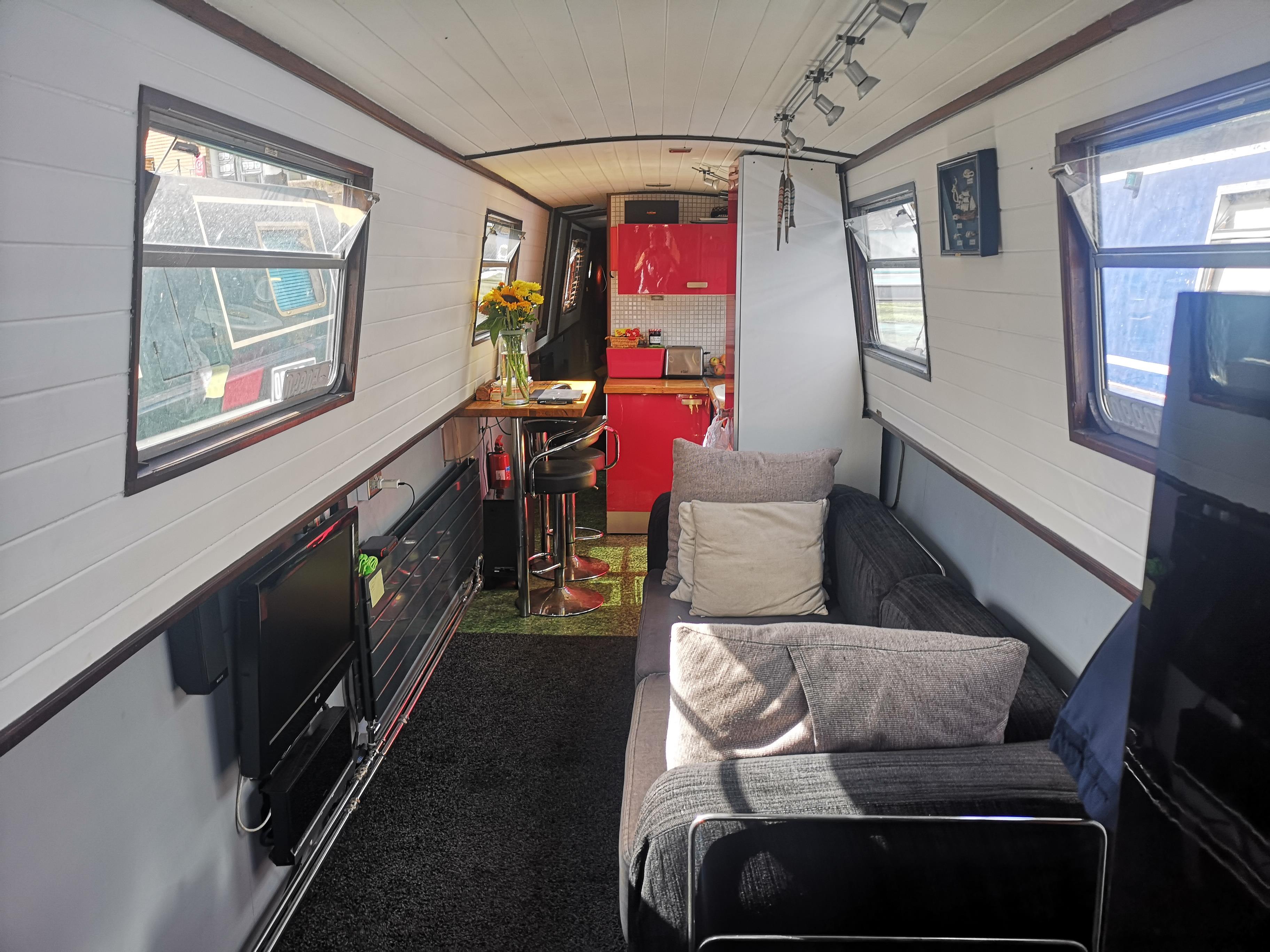 Cassie May - 50ft x 6ft, 1in Narrowboat for sale | Aquavista